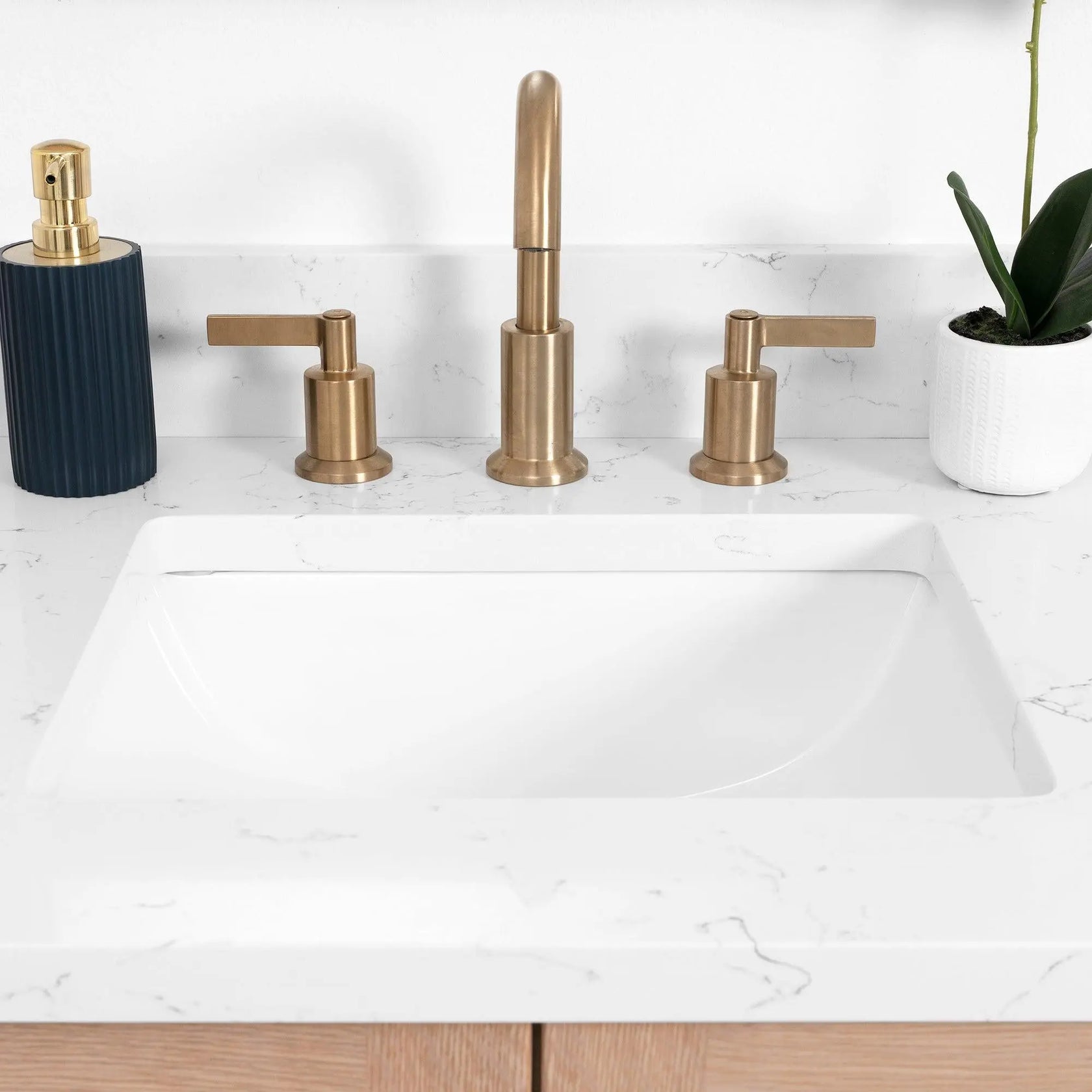 Bridgeport 24" White Oak Bathroom Vanity - Teodor Vanities